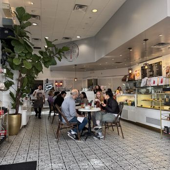 UTOPIA CAFFE - Updated March 2025 - 2559 Photos & 1755 Reviews - 2489 ...