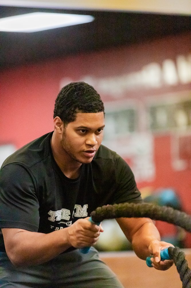 THE GYM TRACY - Updated December 2024 - 24 Photos & 22 Reviews - 1005 E ...