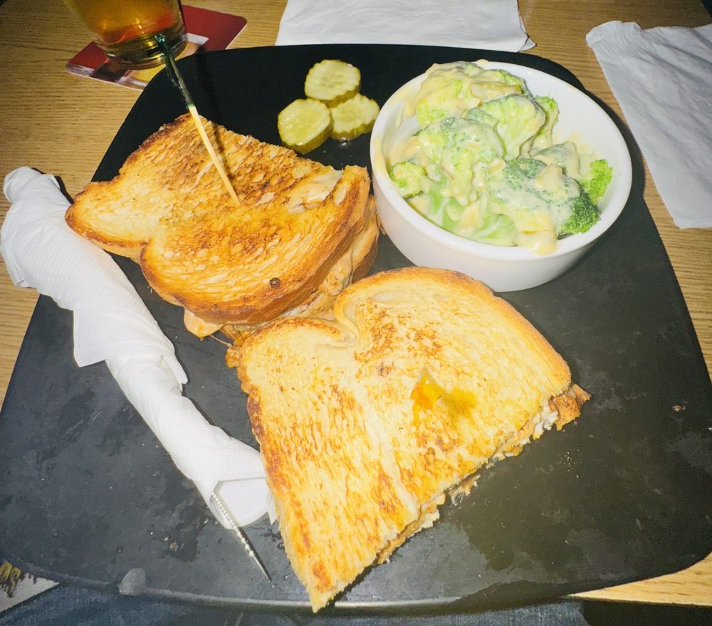 DB’S SPORTS BAR - Updated July 2025 - 42 Photos & 86 Reviews - 1615 S ...