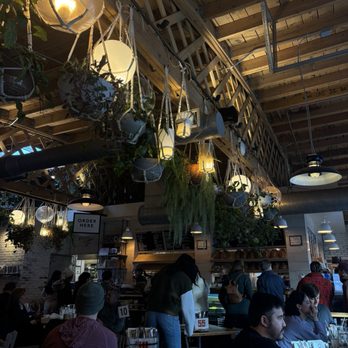 LEVEN DELI - Updated April 2025 - 1148 Photos & 739 Reviews - 123 W ...