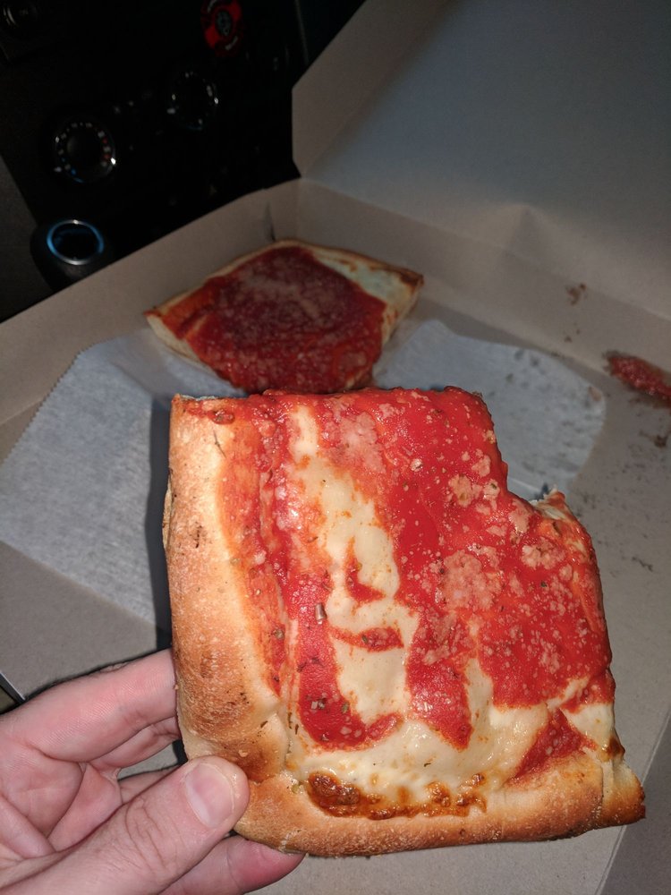 ALBERT’S PIZZA - 37 Photos & 59 Reviews - Food near 601 Portion Rd ...