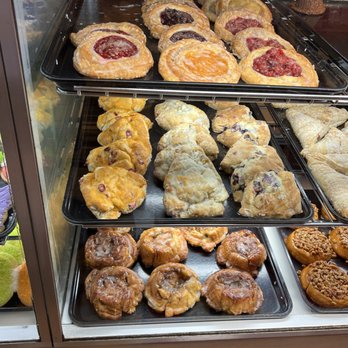 HANISCH BAKERY & COFFEE SHOP - Updated August 2025 - 149 Photos & 142 ...