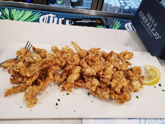 HOOKED SEAFOOD & RAW BAR - Updated September 2025 - 32 Photos & 27 ...