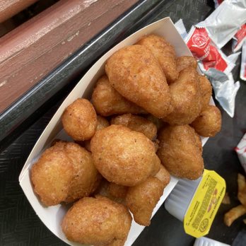 VILLAGE SNACK BAR - Updated January 2026 - 19 Photos & 33 Reviews - 389 ...