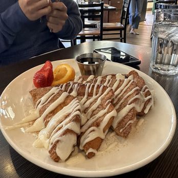 THE CHEESE BOARD - Updated November 2024 - 463 Photos & 254 Reviews ...