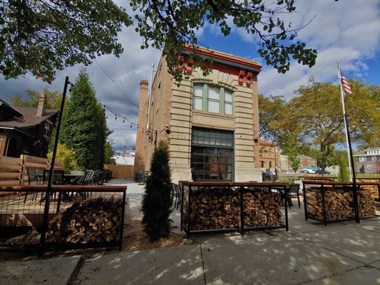 NATION WESTWOOD - 119 Photos & 124 Reviews - 3435 Epworth Ave ...