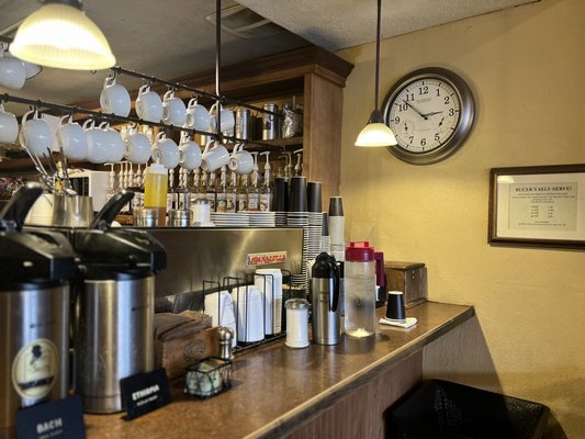 BUCER’S COFFEE HOUSE PUB - 47 Photos & 114 Reviews - 201 S Main St ...