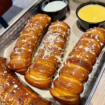 MAIN EVENT CHESTERFIELD - Updated February 2025 - 91 Photos & 71 ...