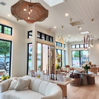 LOFT WELLNESS - Updated December 2025 - 16 Photos - 106 N Main St ...