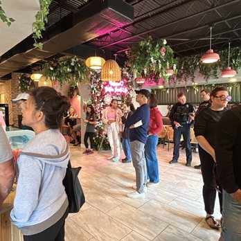 MOCHI MAMA - Updated August 2025 - 137 Photos & 25 Reviews - 4800 ...