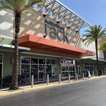 NORDSTROM RACK - Updated January 2026 - 124 Photos & 12 Reviews - 1855 ...