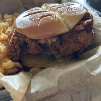 RAY RAY’S CHICKEN SHACK - Updated December 2025 - 23 Photos - 1259 ...