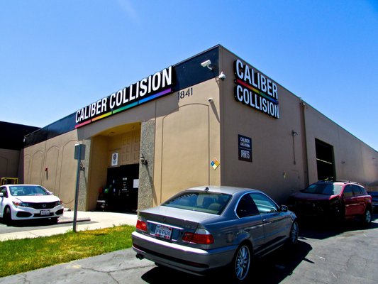 CALIBER COLLISION - Updated January 2026 - 53 Photos & 87 Reviews ...