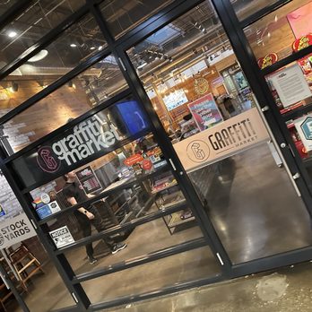 GRAFFITI MARKET - Updated January 2026 - 118 Photos & 79 Reviews - 137 ...