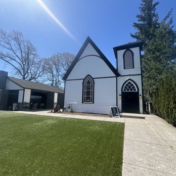 THE NEIGHBORHOOD REFUGE - Updated October 2025 - 77 Photos & 16 Reviews ...