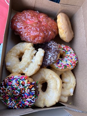 WINCHELL’S DONUT HOUSE - 39 Photos & 88 Reviews - Donuts - 15195 E ...