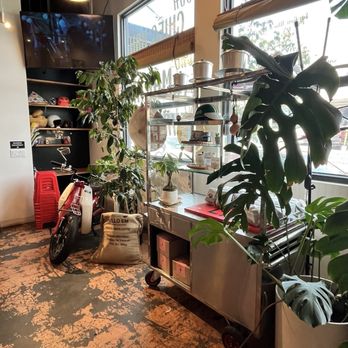 HELLO EM VIET COFFEE & ROASTERY - Updated October 2024 - 1328 Photos ...