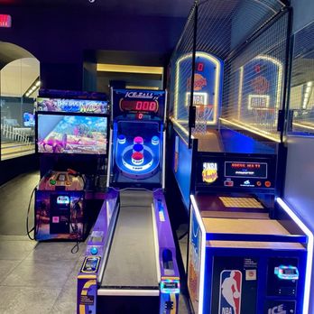 THE CORNER ALLEY - Updated December 2025 - 278 Photos & 374 Reviews ...