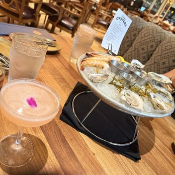 KING’S FISH HOUSE - PINE AVE - Updated December 2025 - 2766 Photos ...