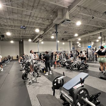 24 HOUR FITNESS - IRVINE - Updated March 2025 - 98 Photos & 63 Reviews ...