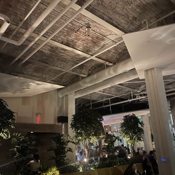 TRADE - Updated January 2025 - 490 Photos & 699 Reviews - 540 Atlantic ...