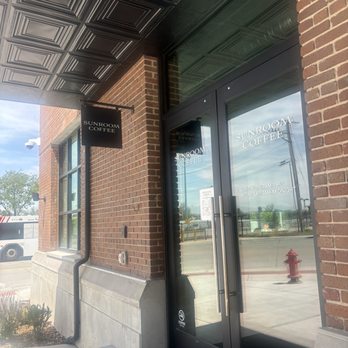 SUNROOM COFFEE - Updated June 2025 - 66 Photos & 29 Reviews - 470 W ...