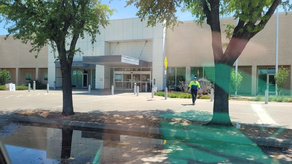 CARROLLTON PUBLIC LIBRARY AT HEBRON AND JOSEY - Updated September 2025 ...