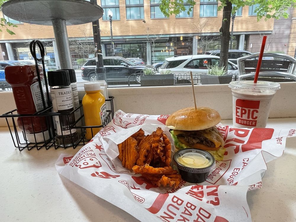 EPIC BURGER - Updated February 2025 - 270 Photos & 895 Reviews - 517 S ...