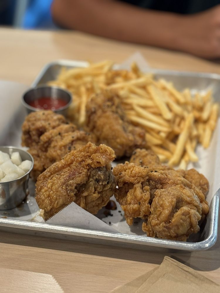 MR LEE CHICKEN - Updated December 2025 - 639 Photos & 355 Reviews ...