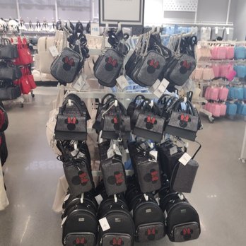 PRIMARK - Updated September 2024 - 86 Photos & 15 Reviews - 445 Albee ...