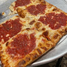 BRANCHINELLI’S PIZZA & RESTAURANT - Updated September 2025 - 267 Photos ...