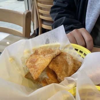 HIMALAYAN CAFE - Updated July 2024 - 515 Photos & 649 Reviews - 36 S ...