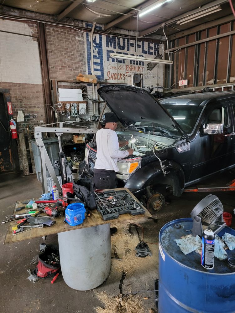 360 BRAKE SERVICE - Updated September 2025 - 4014 N Grand Blvd, Saint ...