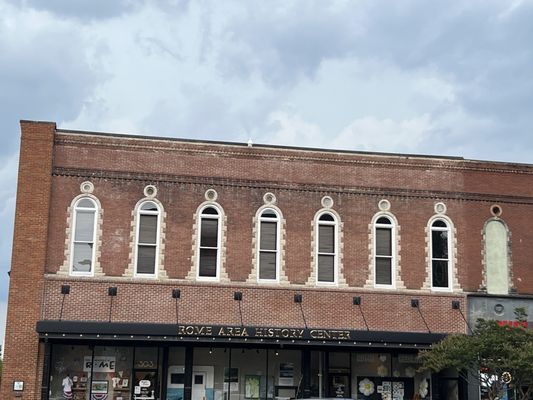 DOWNTOWN WELCOME CENTER - Updated June 2025 - 300 W 1st St, Rome ...