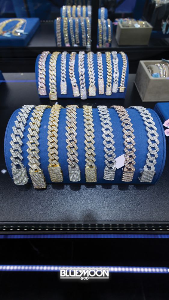 BLUEMOON & CO - Updated October 2025 - 65 Photos & 30 Reviews - 619 S ...