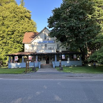 PROSPECT HISTORIC HOTEL AND DINNER HOUSE - Updated May 2025 - 54 Photos ...