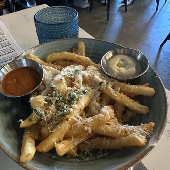 SOLOU - Updated October 2025 - 922 Photos & 440 Reviews - 7246 Perkins ...