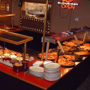 LEFT FIELD - 7889 W Co Rd 10, New Riegel, Ohio - Pizza - Restaurant ...