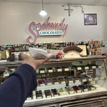 SPOKANDY - Updated October 2025 - 18 Photos & 32 Reviews - 1412 W 3rd ...