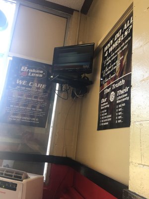 BRAKES 4 LESS - Updated December 2025 - 17 Photos & 26 Reviews - 10430 ...