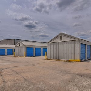 HEIGHTS MINI STORAGE - Updated November 2024 - 1600 Cordell St, Houston ...
