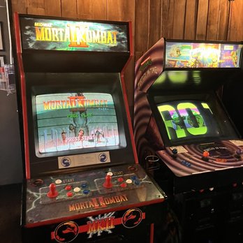 ARCADE MTL - Updated January 2026 - 65 Photos & 27 Reviews - 2031 Rue ...