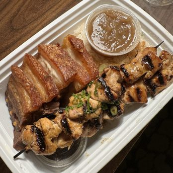 GRILL 21 - Updated December 2025 - 888 Photos & 614 Reviews - 346 E ...