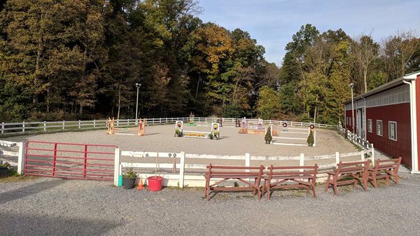 CEDAR VALLEY STABLES - Updated August 2025 - 628 Orchard Rd, Reinholds ...