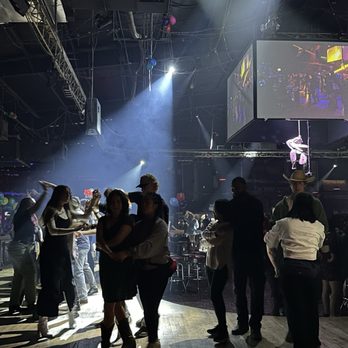 COWBOYS RED RIVER - Updated January 2026 - 154 Photos & 339 Reviews ...