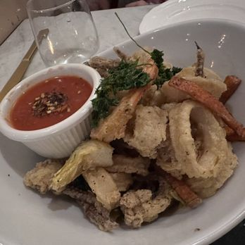 ROMAN WOLVES - Updated November 2024 - 536 Photos & 338 Reviews - 1980 ...