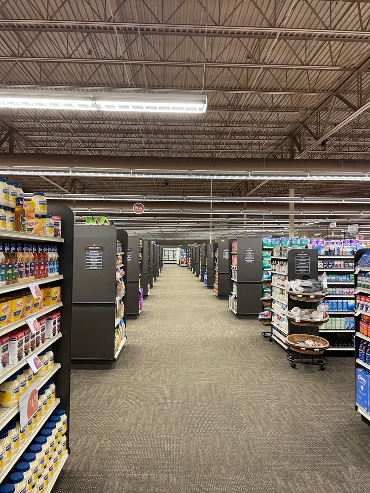 LUNDS & BYERLYS - Updated July 2025 - 80 Photos & 37 Reviews - 7050 ...