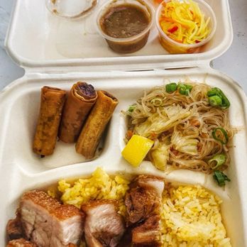 PABORITO - Updated December 2025 - 33 Photos & 19 Reviews - 707 Federal ...