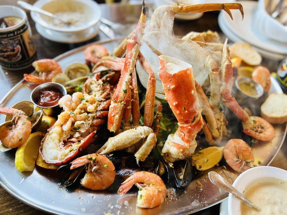 GROTTO FISH MARKET - 1250 Photos & 713 Reviews - 42 Fishermans Wharf ...