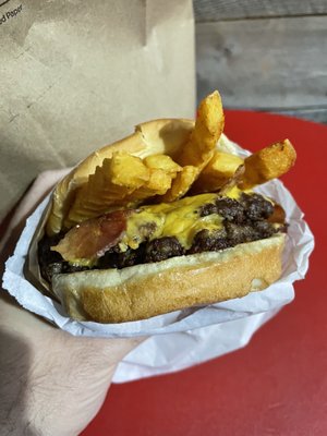 MRBEAST BURGER - Updated January 2026 - 11 Reviews - 20434 South Santa ...